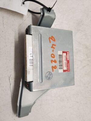 Lexus ES300, Chassis ABS Control Module, 1997-1999, 89540-33031 | eBay