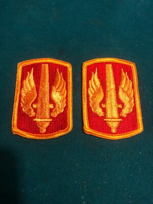 2 US ARMY 18th Field Artillery Fires Brigade FA Dress uniform patch ...
