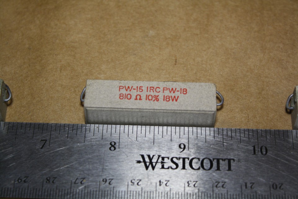 PW-15 IRC PW18 810 Ohm 10% 18Watt POWER RESISTOR CEMENT RESISTOR LOT OF ...