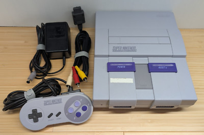 Super Nintendo Entertainment System 1CHIP-01 SNES Console Video Game ...