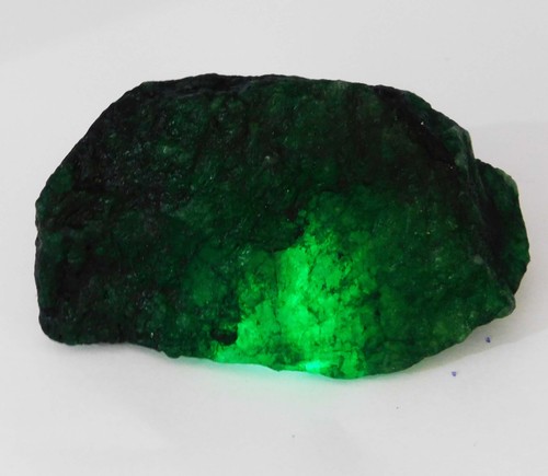 775 Ct Dyed Green Emerald Uncut Translucent Huge Colombian Rough ...