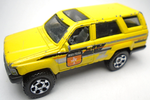 2013 MATCHBOX '85 TOYOTA 4RUNNER MBX PARK YELLOW 1:62 DIECAST 2 5/8 ...