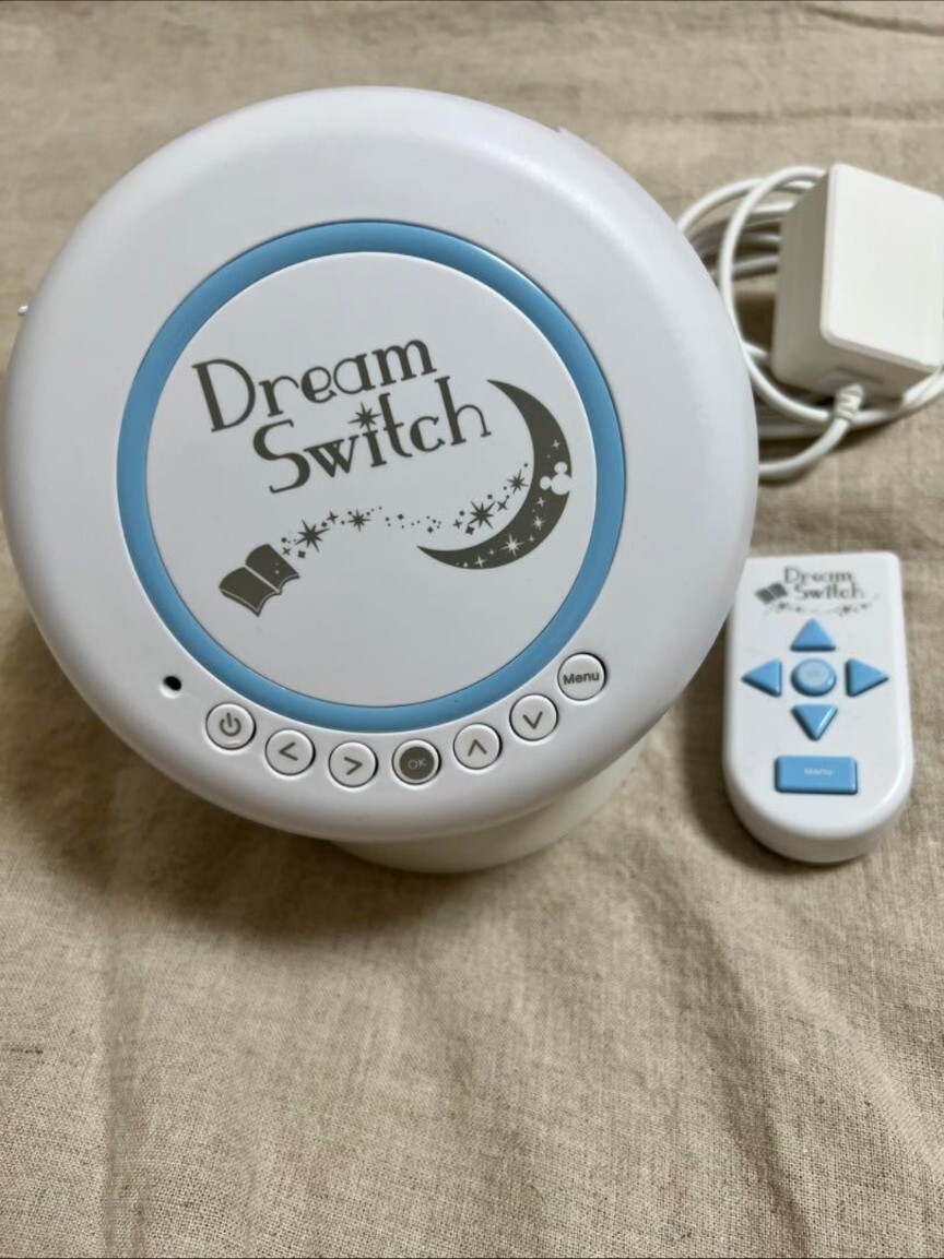 Dream Switch Disney & Disney/Pixar Characters projector Disney Store ...