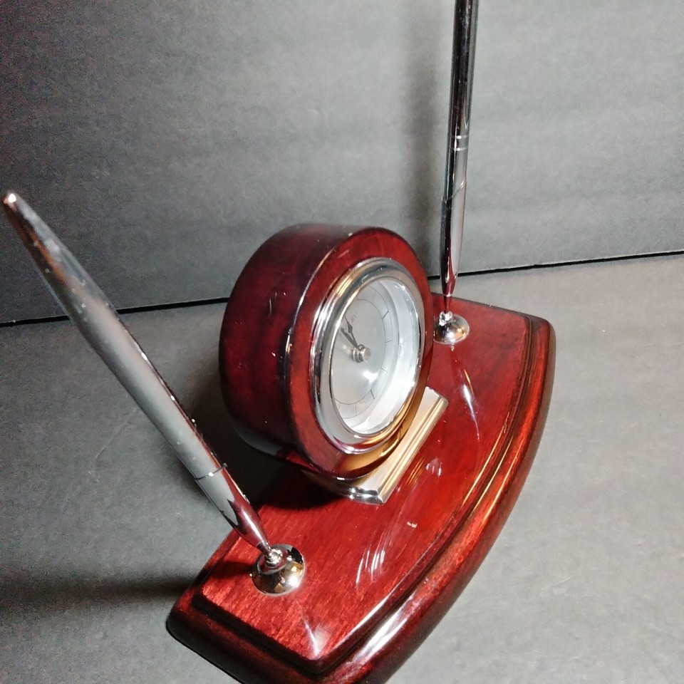 Danbury Elegant simulated Wood Table Desk Clock Pen Holder w/2 pens | eBay