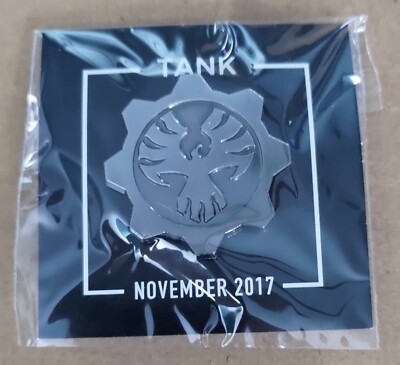 BRAND NEW LOOT GAMING GEARS OF WAR GAME TANK METAL LAPEL PIN GOW LOOT ...