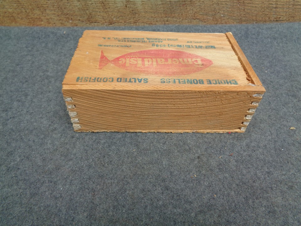 Vintage Wood Cod Fish Box - Emerald Isle Choice Boneless Salted Codfish ...
