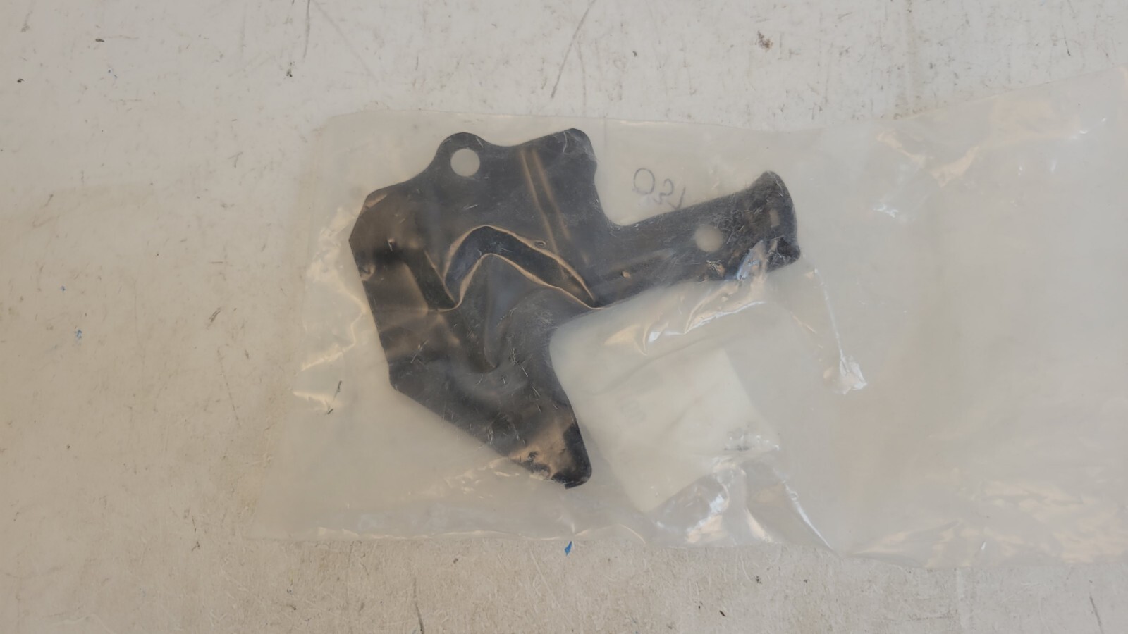 2018 2019 2020 2021 Toyota CAMRY Upper Arm LEFT/DRIVERS/LH SIDE 52142 ...