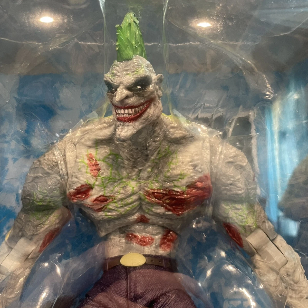 Batman Arkham Asylum Joker Titan