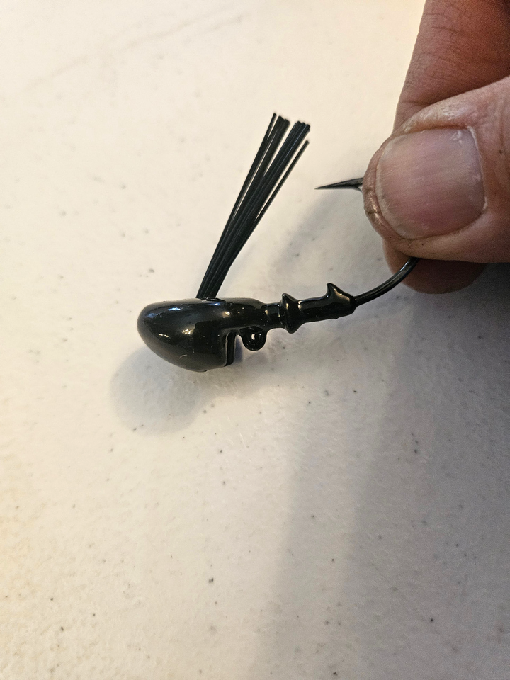 Eco Pro - punch Jigs - Lot of 5 - Line Through 1 oz ea - Black -Heads ...