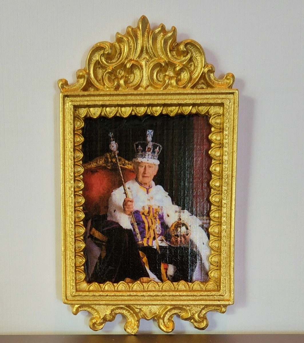 King Portrait Modern