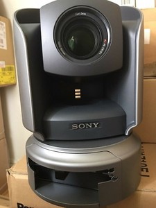 NEW SONY BRC-H700 Three 1/3-inch IT CCD sensors all-in-one HD robotic ...