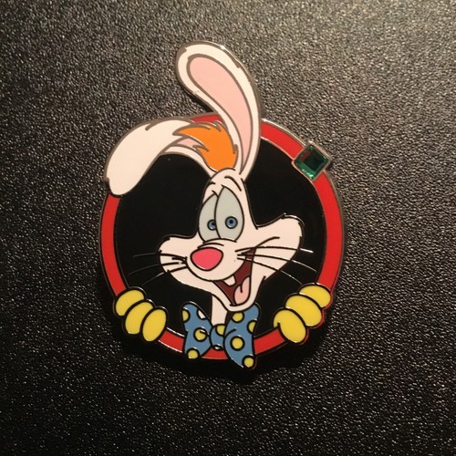 Our Favorite Memories Artist Mystery Set 20 Years Disney Pins Roger ...