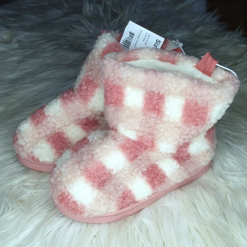 ANKO - Size 10 NWT girl's pink white fleecy ugg boots slippers winter ...