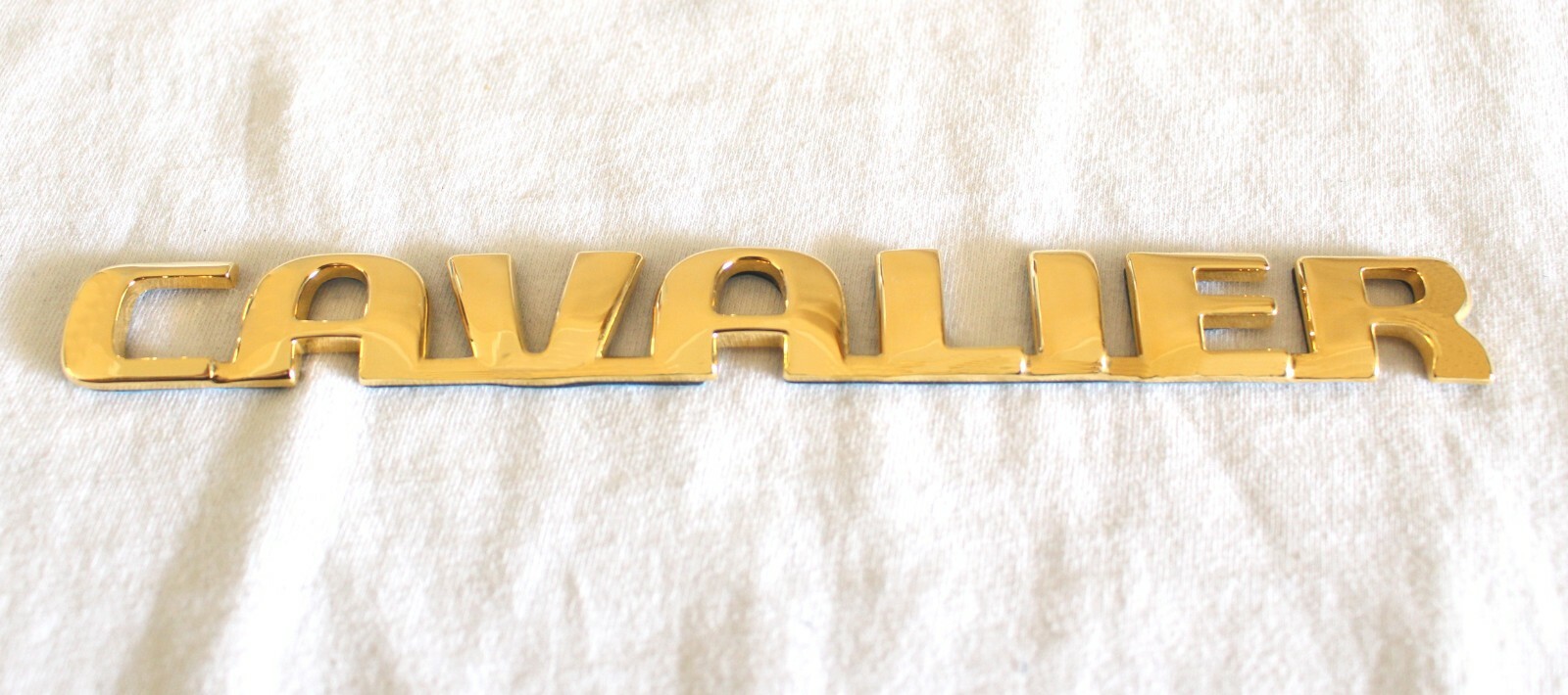 2000 - 2005 CHEVROLET "CAVALIER" 24K GOLD PLATED REAR TRUNK EMBLEM ...