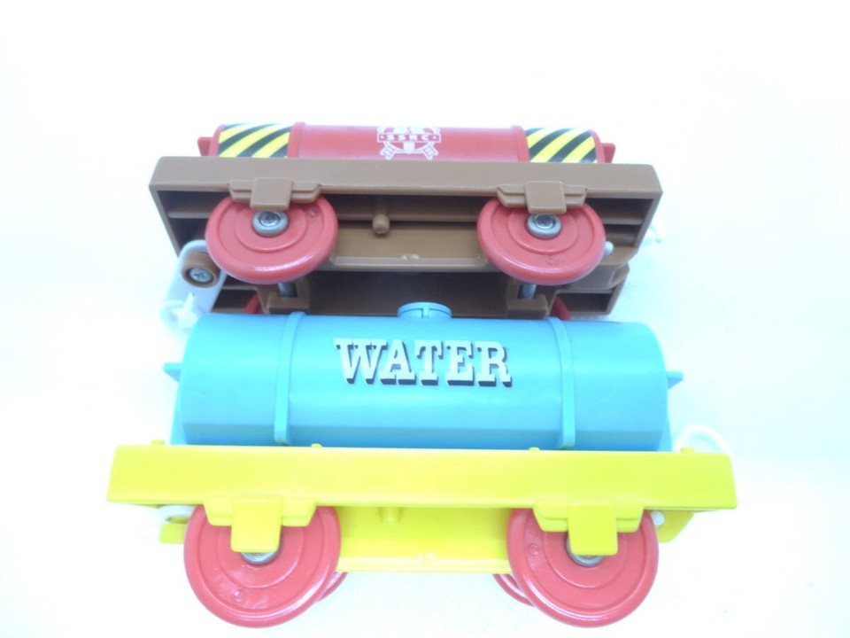 Plarail Thomas the Tank Engine Bell tank car 2 cars USED MADE IN ...