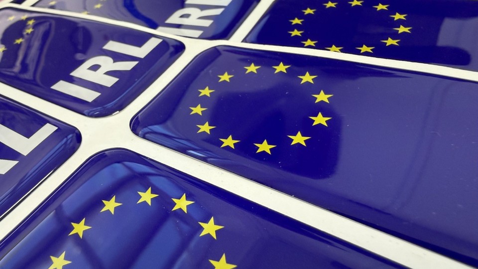 2 x BLUE IRL 3D Gel Domed IRISH Side Badges Number Plate Logo Flag EU ...