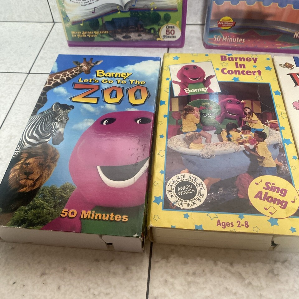 Lot Of 5 Barney VHS Tapes Barney In Concert, Lets Pretend, Super ...