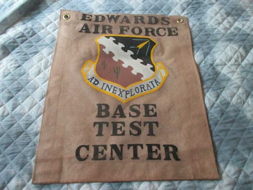 USAF - NASA EDWARDS AIR FORCE BASE TEST CENTER BARRACK READY ROOM BAR ...