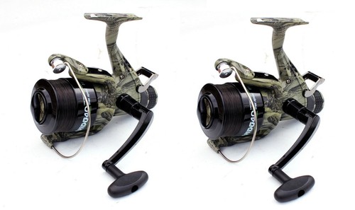 2 x Camo Size 40 Carp Runner Fishing Reel With Line & Spare Spool Lin ...