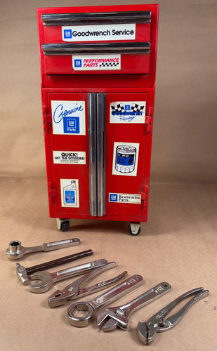 Vintage Advertising Funrise GM Goodwrench Mechanics Metal Tools Box Set ...