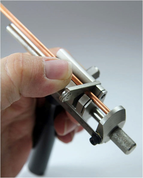 HAND HELD TUBE WIRE CUTTING JIG WITH MEASURING SCALE 0-30mm x 0.1mm MAX ...