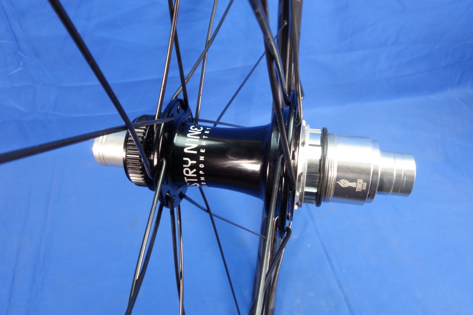 NEW Industry Nine Torch/Easton ARC 25 Gravel CL Disc Wheelset, 12x100 ...