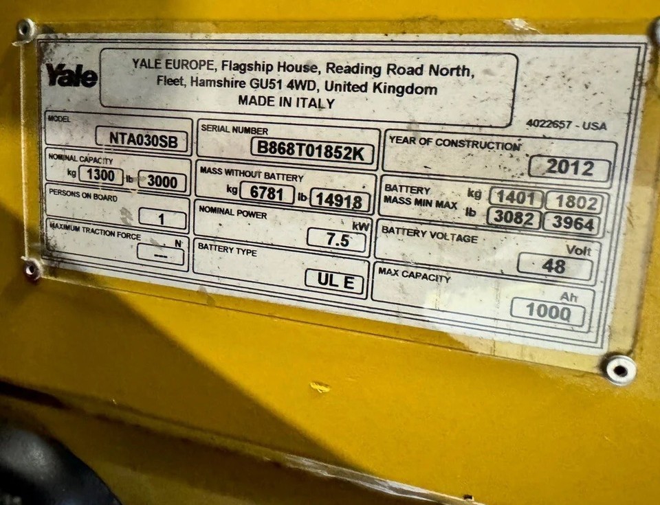 2012 Yale NTA030SB 3000 LB 3 Stage Mast 48 Volt Electric Man-Up Turret ...