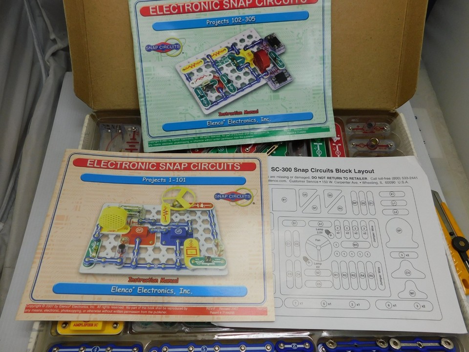 Elenco Electronic Snap Circuits Kit, SC-300, complete, 2012 | eBay