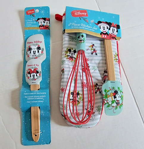 NEW - 2 Disney Christmas Kitchen Combo Sets - Incl: 3 Spatulas, Oven ...