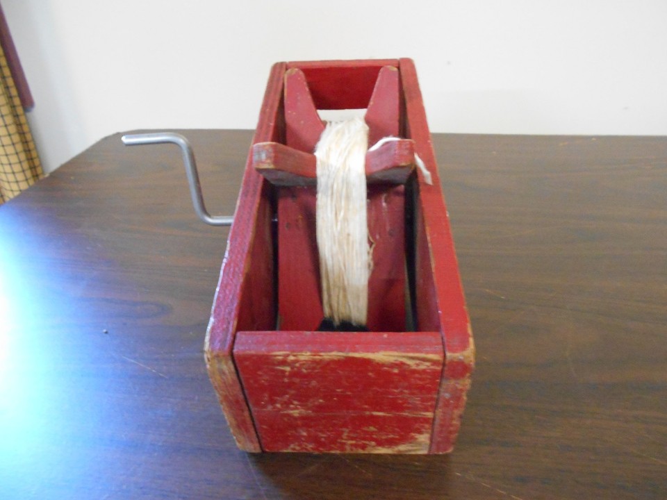 ANTIQUE VINTAGE WOODEN KITE STRING WINDER WITH OLD RED PAINT | eBay