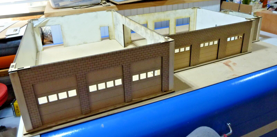 *Unfinished-Custom 1/24 Scale 6 Bay garage/4 Bay Semi Truck Center ...