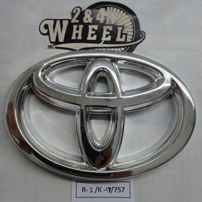 Toyota Front Grille Emblem Logo Badge Chrome 11cm NEW | eBay