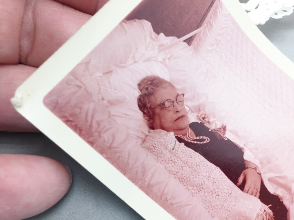 Post Mortem Color Snap Shot Photo Grandma in Coffin 3 1/2" Pearls ...