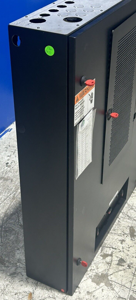 APC Smart-UPS VT Maintenance Bypass Panel 10-30kVA, 208V ...
