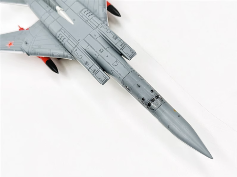 Wltk USSR Soviet AIR FORCE Tupolev Tu-22M Backfire Bomber 1/144 Diecast ...
