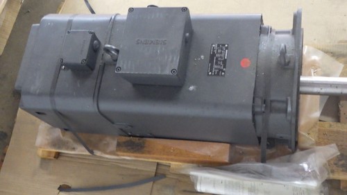 SIEMENS 1PH6133-4NF46-Z 3PH 8000 RPM SPINDLE MOTOR W/D01 2048 S/R ...