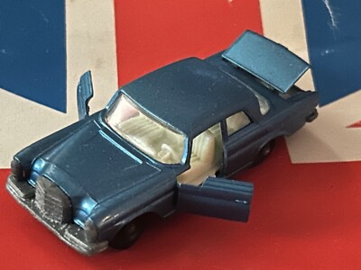 Lesney/Matchbox-#46-Mercedes 300 SE- 1969-blue | eBay