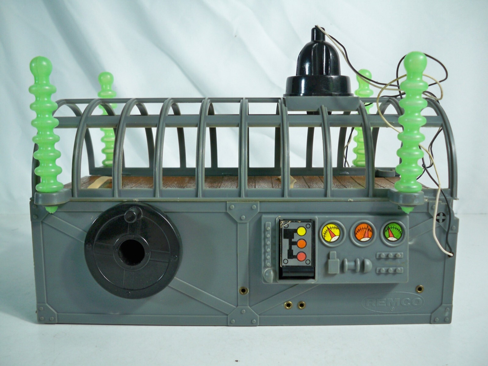 K23i42514 MONSTERIZER 9" WORKS REMCO UNIVERSAL MONSTERS 1980 INCOMPLETE ...