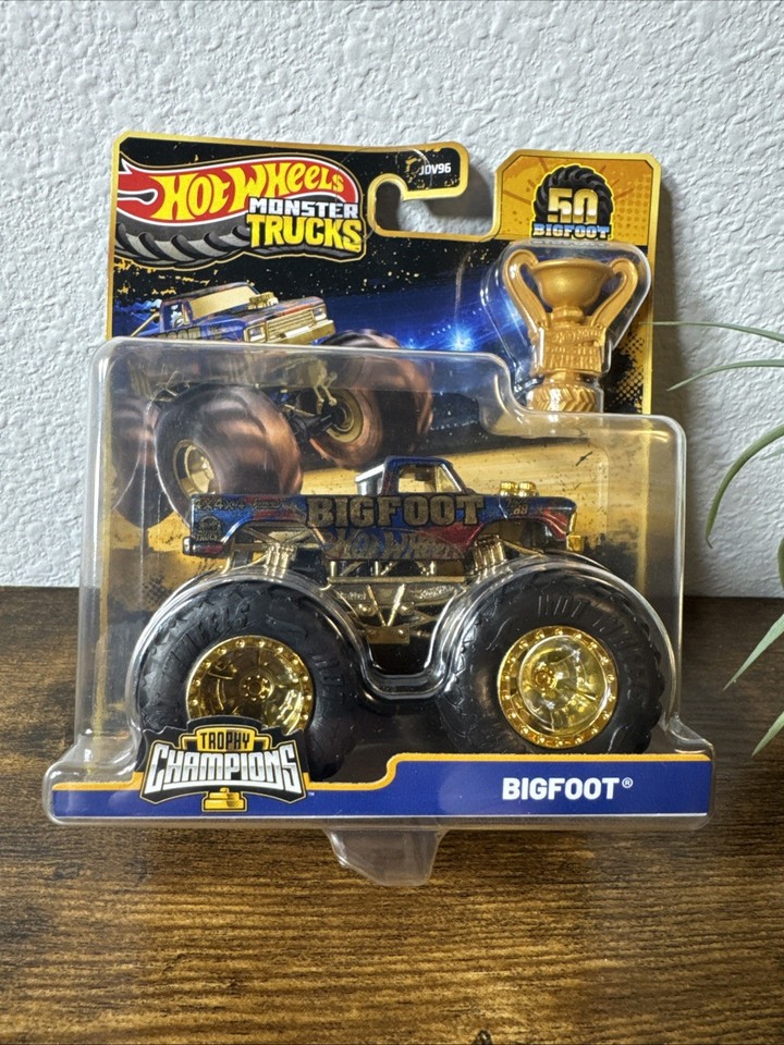 Hot Wheels Monster Trucks Bigfoot Trophy Champions 50th Anniversary ...
