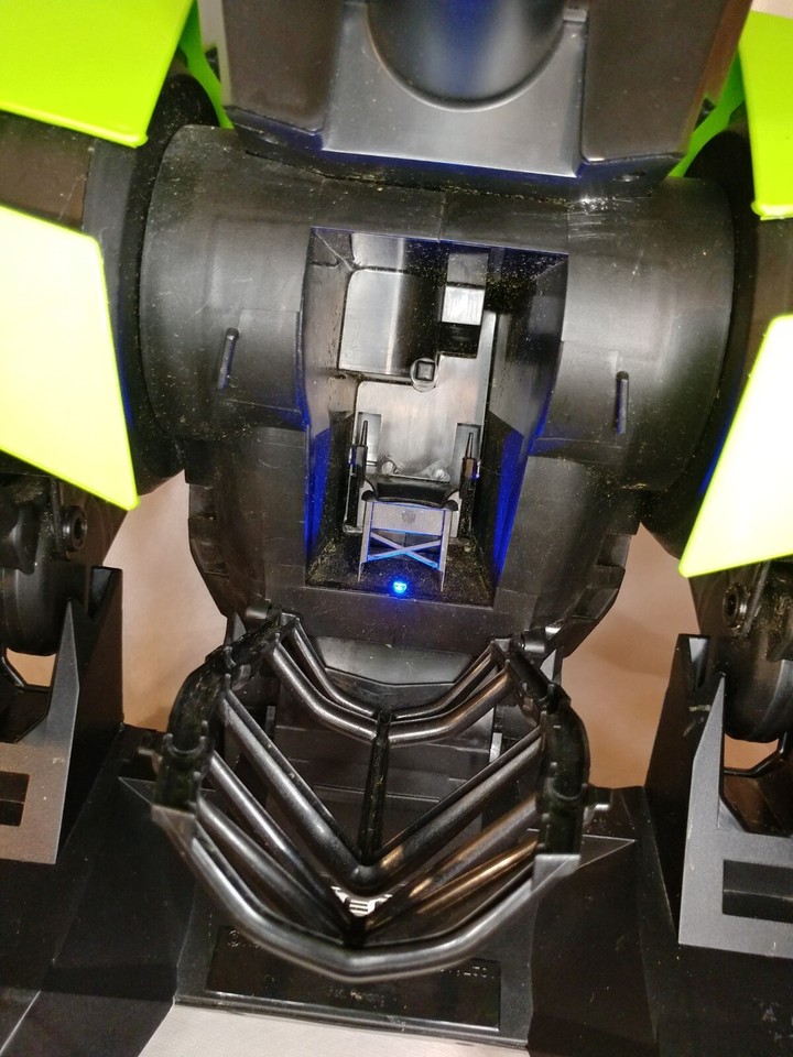 RC Mech Robo Cannon Remote Control High Velocity Robot Green (No remote ...