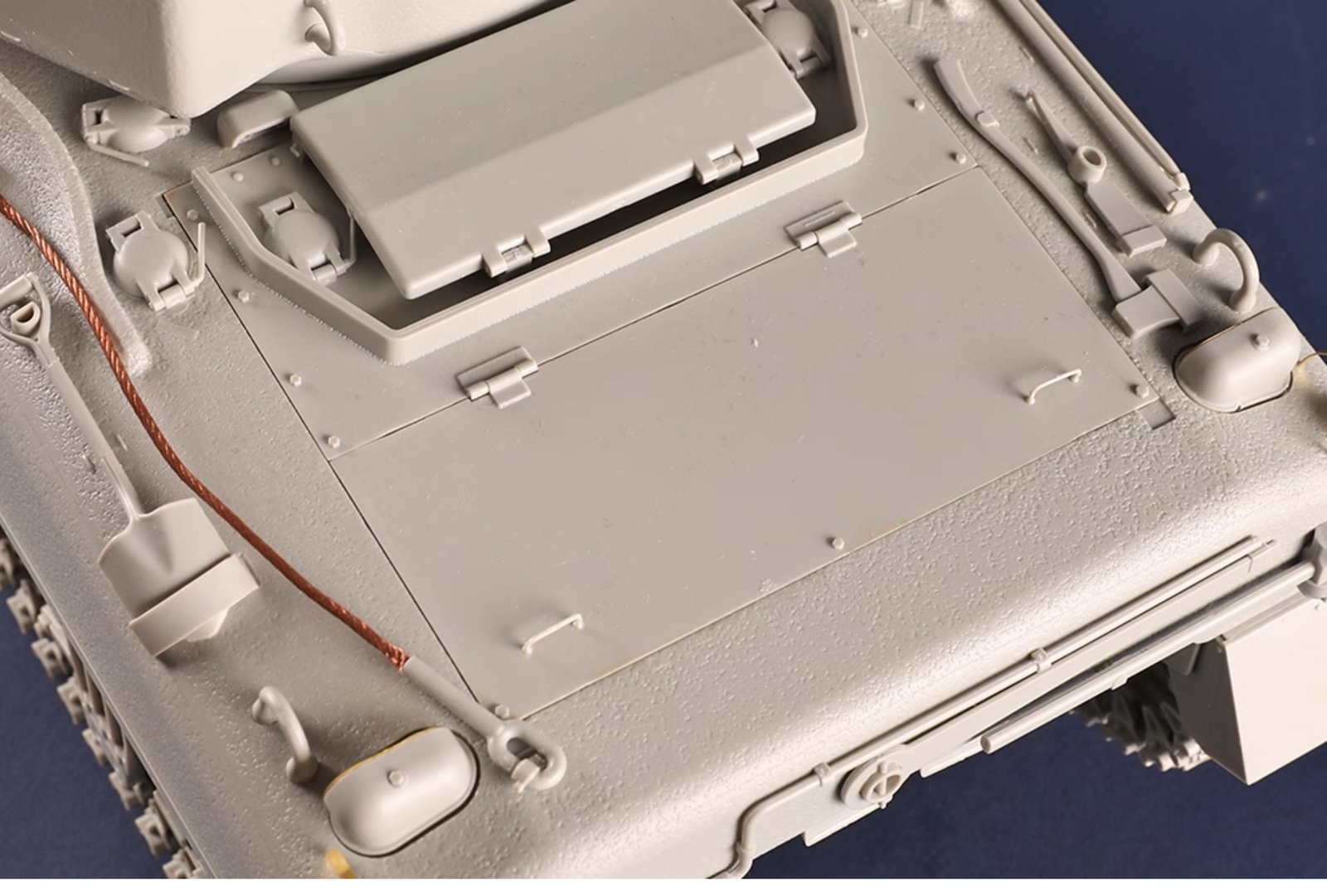 Trumpeter 61617 1:16 M4A1 Sherman Medium Tank - Late Model Kit | eBay