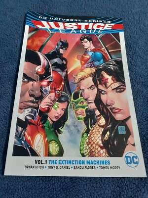 Justice League Volume 1 The Extinction Machines Trade Paperback DC ...