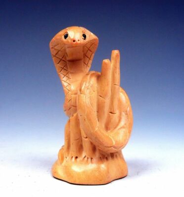 Netsuke - Carving Snake