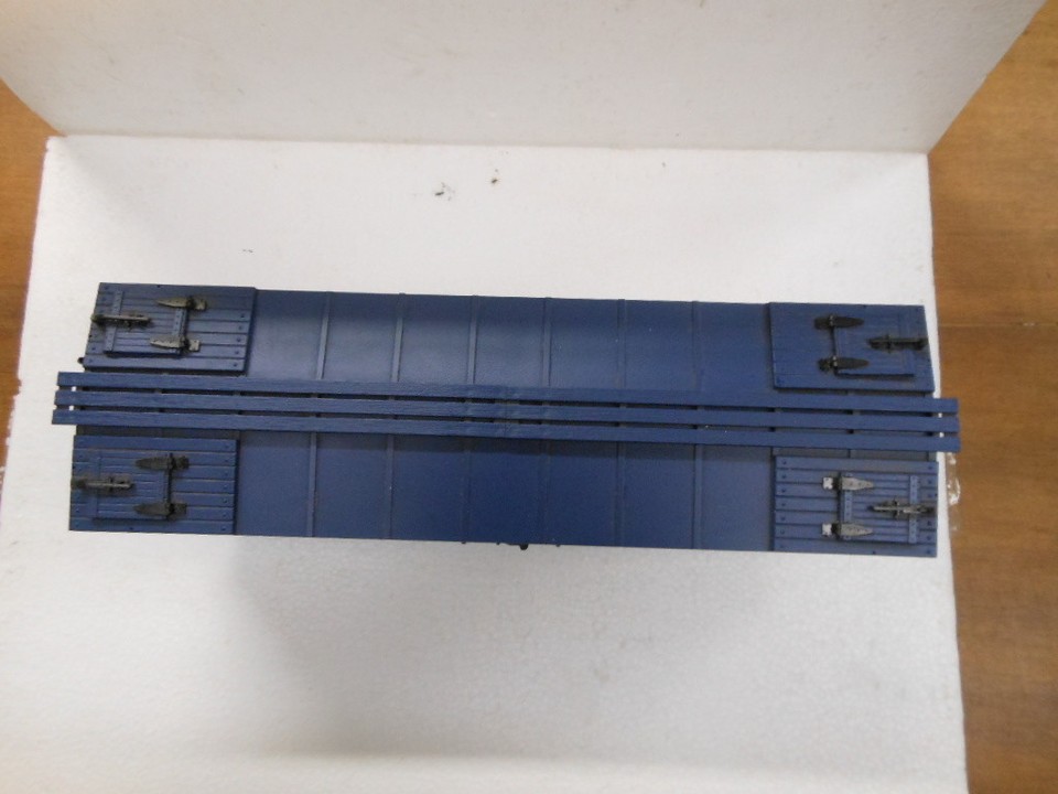 USA Trains G-Scale Gold Metal Flour Reefer Car R1660 | eBay
