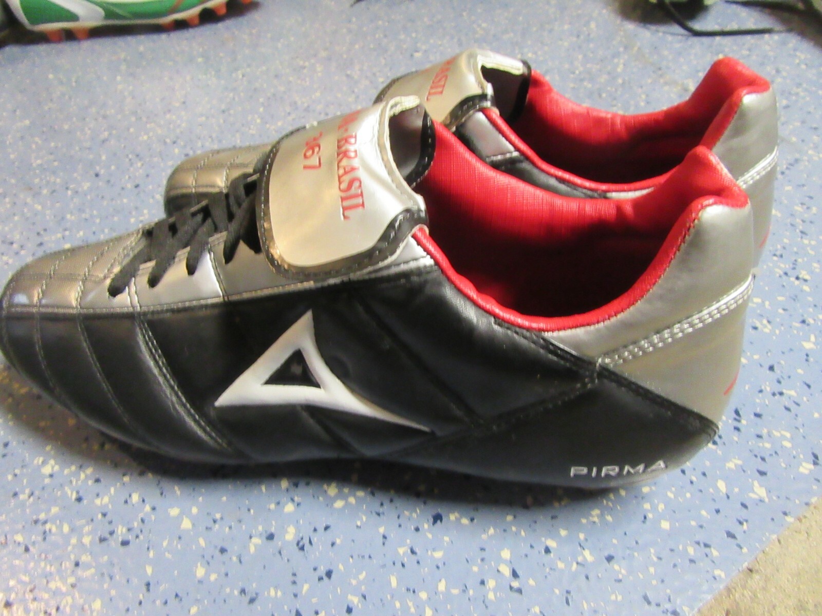 Pirma 367 Brazil red/silver Cleats | eBay