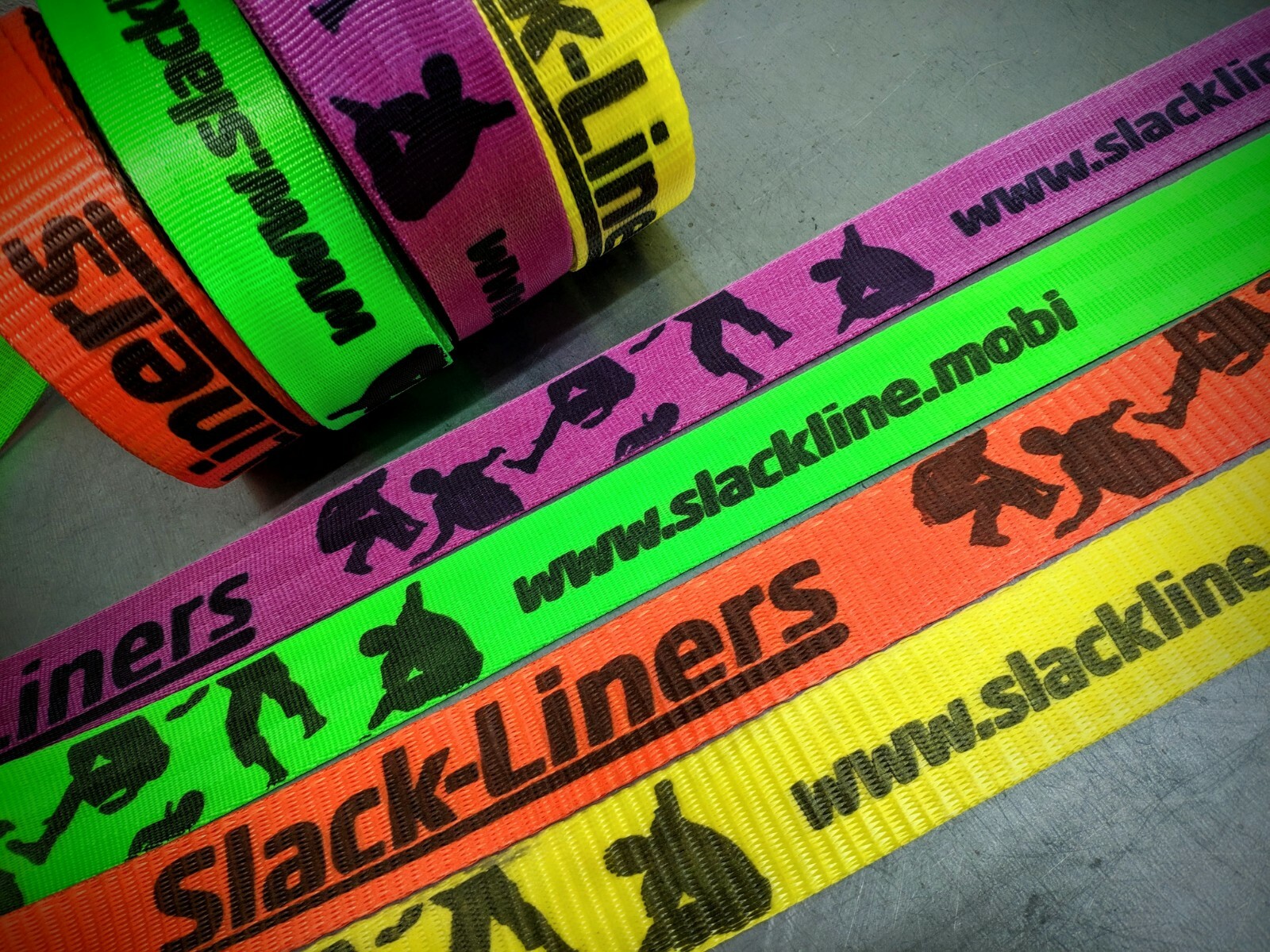 4 Teiliges Slackline-Set - 50mm breit - 25m lang Orange - Made in ...
