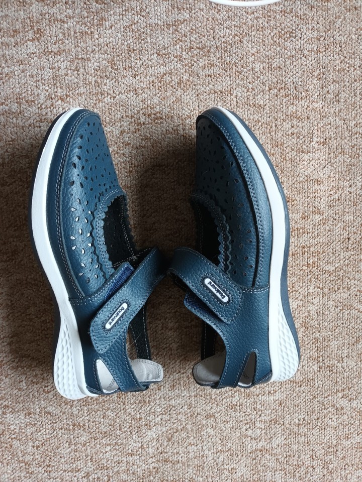 Boulevard Ladies Wide Fitting Leather Shoes Size 4EEE | eBay