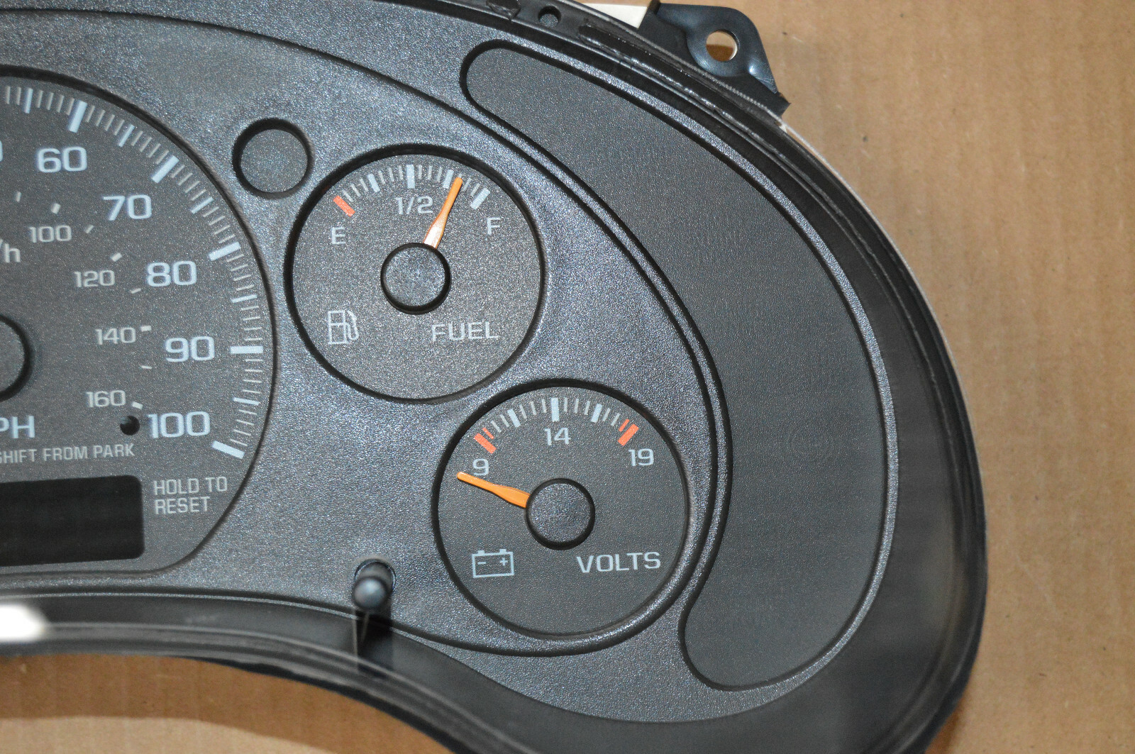 00-05 Chevy S10 Blazer GMC Jimmy Speedometer Instrument Cluster gauges ...