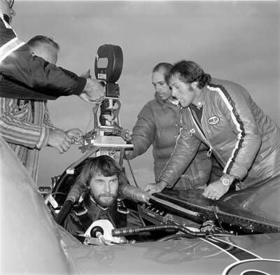 Gary Gabelich Bonneville Salt Flats Moon Equipment Dean Moon 1974 Old ...