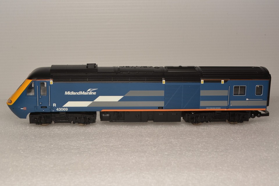 Hornby 00 Class 43 HST 125 Midland Mainline - R2376 - Train Pack ...